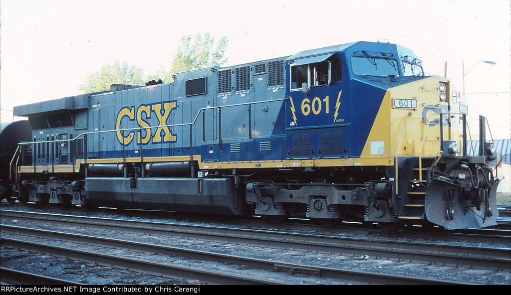 CSXT 601 on Q316